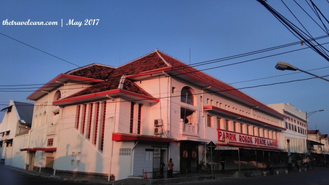 Kesengsem Lasem #1: Klenteng Poo An Bio dan Rumah Oma Opa | the travelearn
