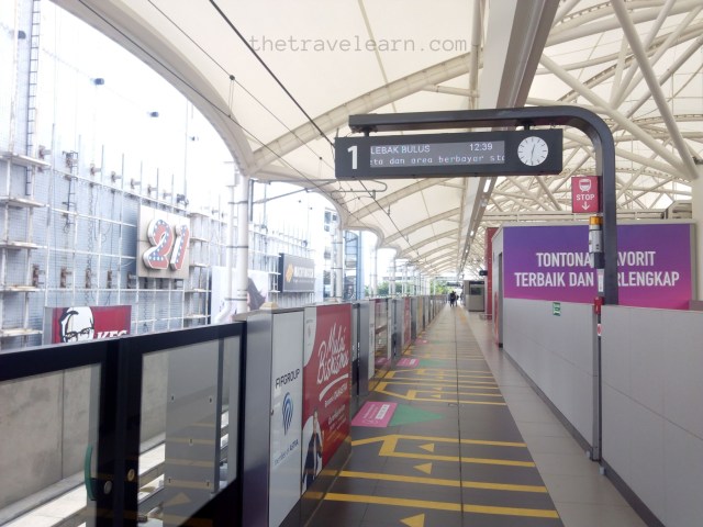 [Bi-Lingual Post] MRT Jakarta: Review & Travel Guide | the travelearn