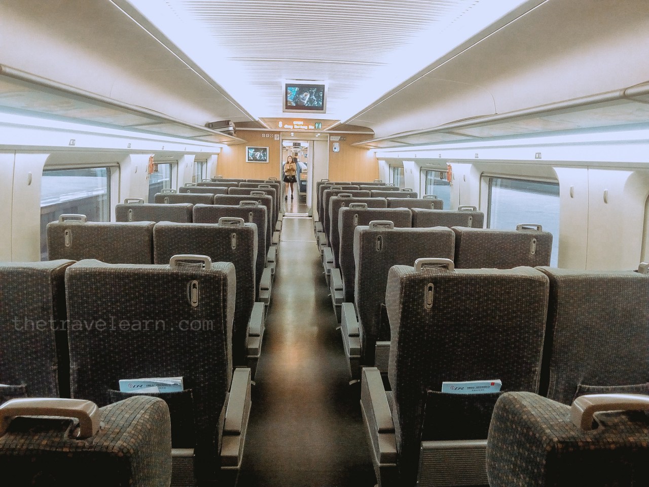 kereta api cepat hainan high speed railway train (3) | the travelearn