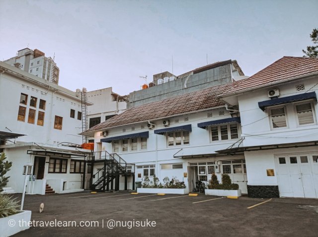 Semalam yang Menyenangkan di Gas Inn at Gas Block Braga Bandung | the ...