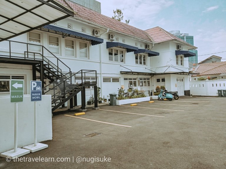 Semalam yang Menyenangkan di Gas Inn at Gas Block Braga Bandung | the ...